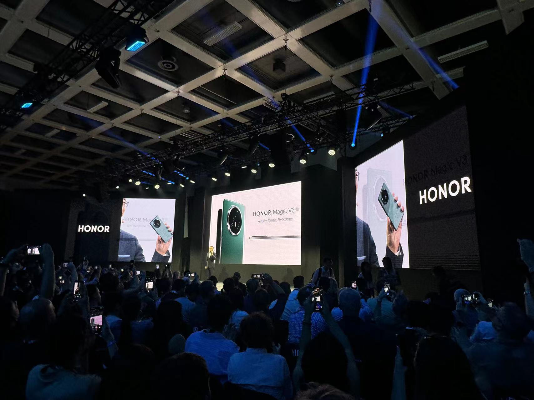 IFA 2024消费电子观察：新品不多，趋势却很明显 - 数码 - JQman