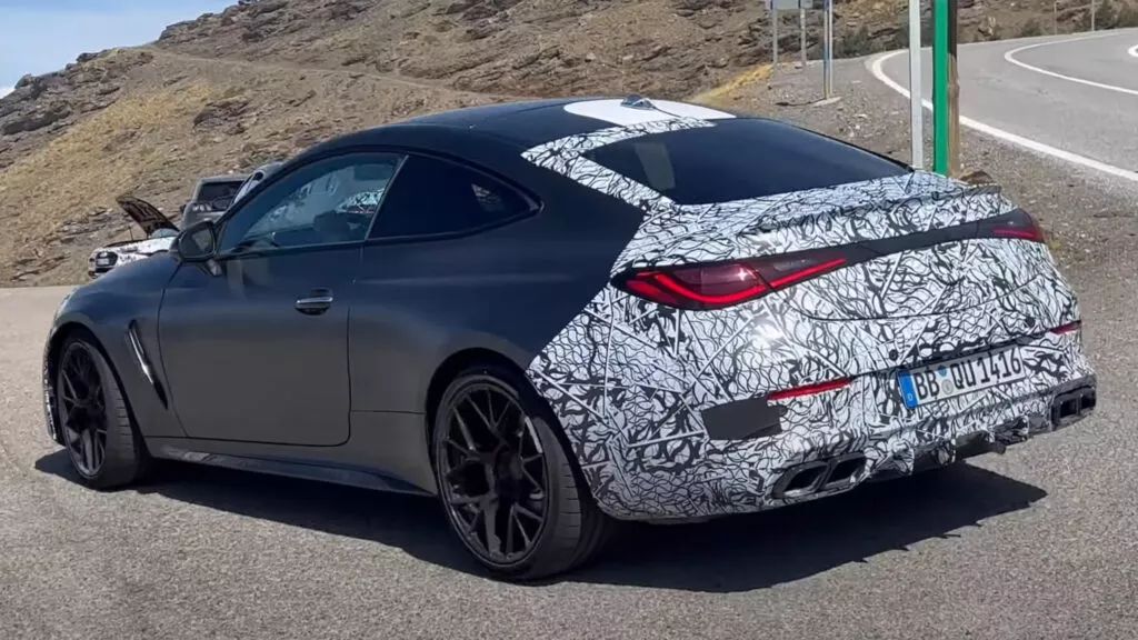 新款梅赛德斯-AMG CLE 63 原型曝光，仍配备 V8 发动机 - 智能汽车 - JQman