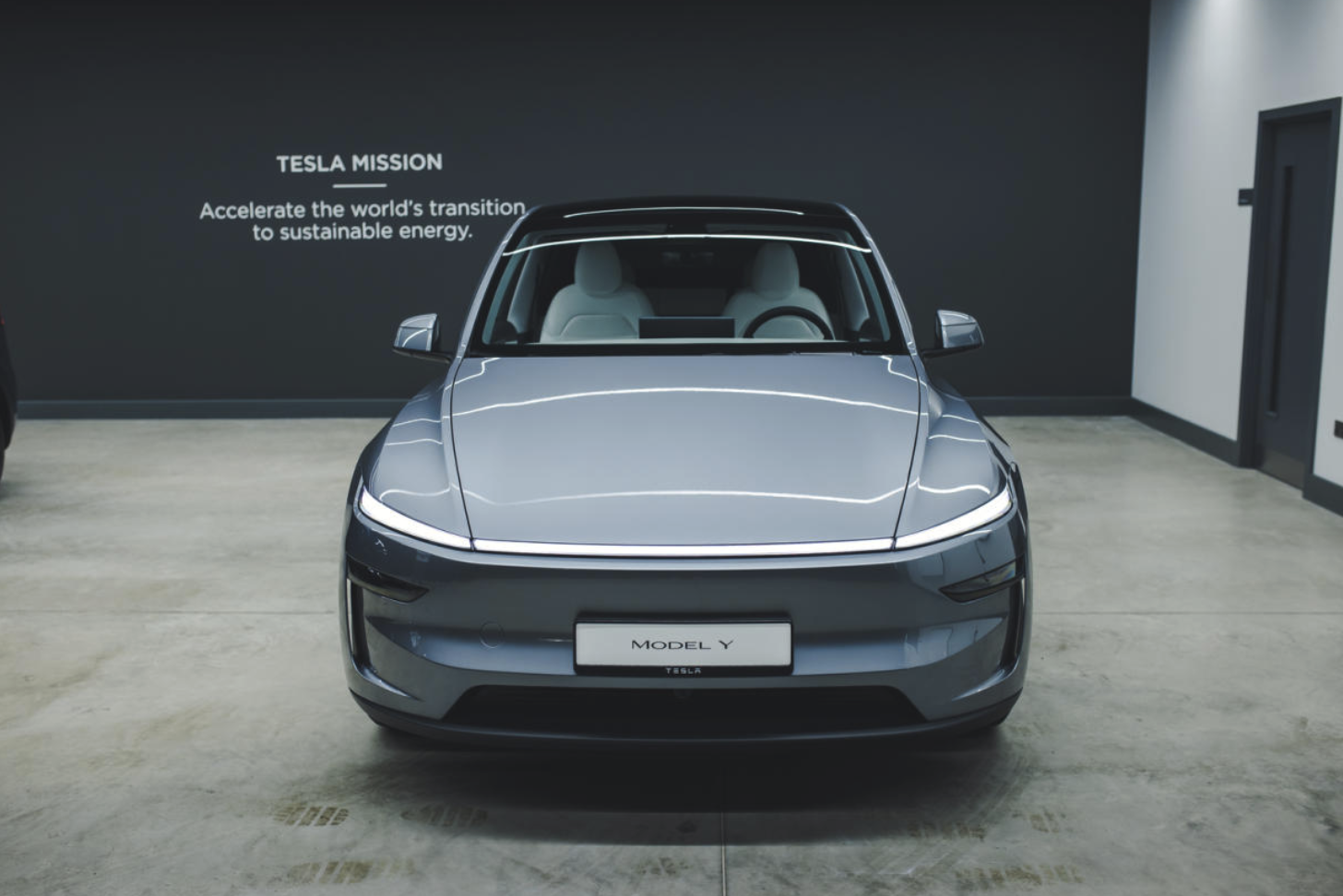 “王牌”焕新Model Y卖不动，特斯拉真“急了”？ - 智能汽车 - JQman